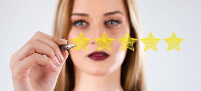 Recensioni negative e false: è reato di diffamazione?