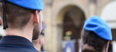 Pubblico ufficiale: chi è, esempio, poteri