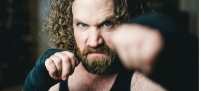 Che differenza c’è tra rissa e aggressione?