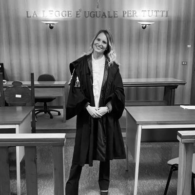 Giulia Breschi: Avvocato Civilista e Familiarista a Prato (PO) - deQuo