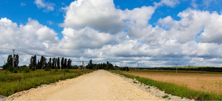 Servitù di passaggio: costituzione, cosa prevede, diritti e doveri