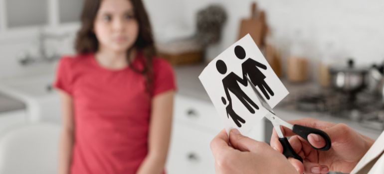 Alienazione parentale: cos'è e quali sono le conseguenze giuridiche